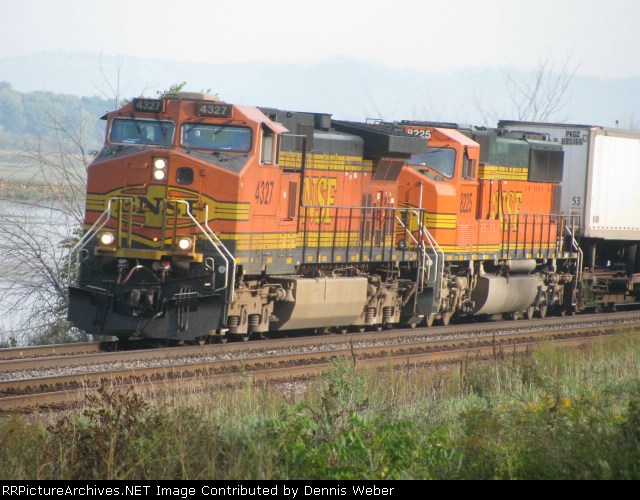 BNSF 4327 BNSF Aurora Sub.